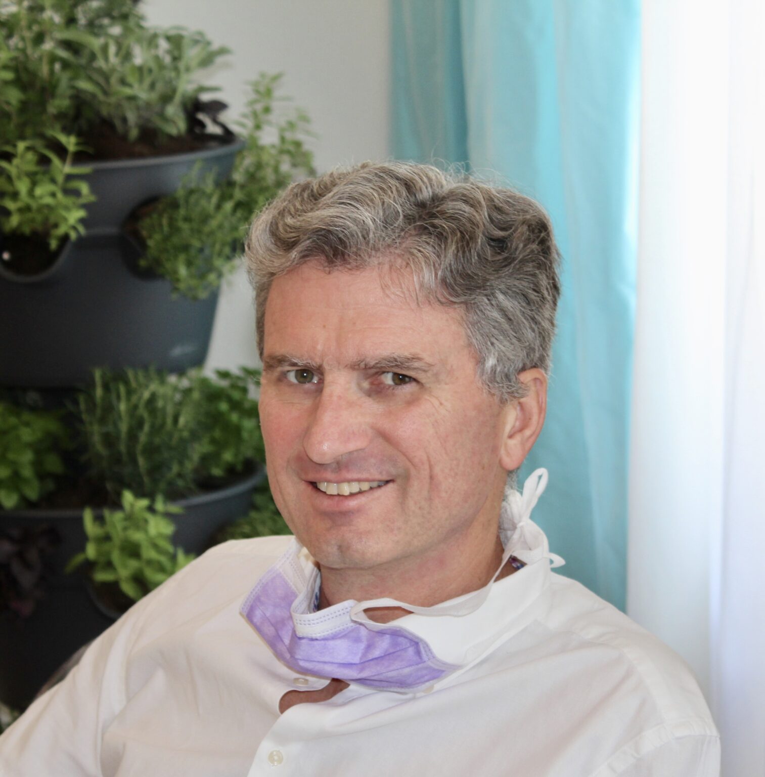 Zahnarzt Wien Dr. Piehslinger | modern√ digital√ schnelle Termine√